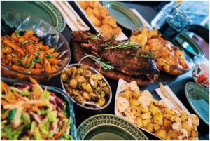 Potluck Prep: 6 Tips for Planning the Perfect Potluck Party